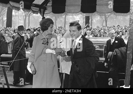 John D. Rockefeller IV and Sharon Percy pose for an engagement photo ...