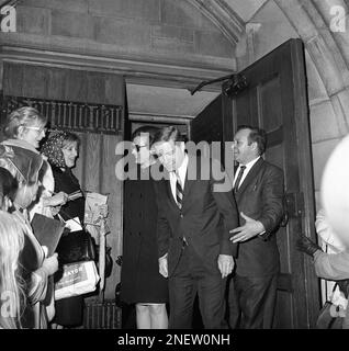John D. Rockefeller IV and Sharon Percy pose for an engagement photo ...