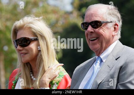 T. Boone Pickens, right, and wife Toni Chapman Brinker attend the TIME ...