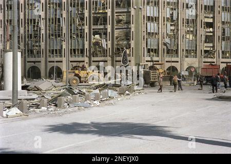 A building on Haifa St. on Feb. 14, 1991 in downtown Baghdad shows the ...