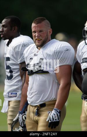St. Louis Rams fullback Mike Karney runs with the ball during NFL ...
