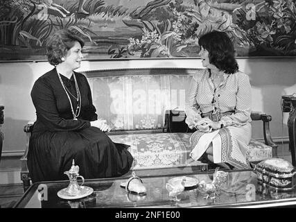 Egyptian First Lady Jehan Sadat, wife of President Sadat, 1970s Stock ...