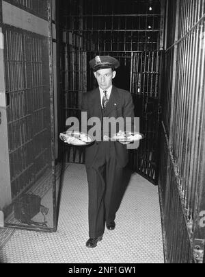 The death row at the Missouri State Penitentiary in Jefferson City ...