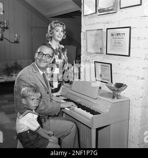 Steve Allen and Jayne Meadows at home with sons Steve Allen, Jr., David ...