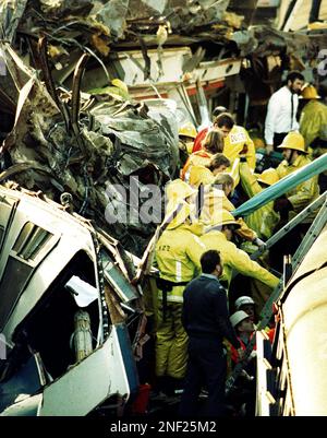 Disasters and Accidents - Clapham Junction Rail Crash - 1988 Stock ...