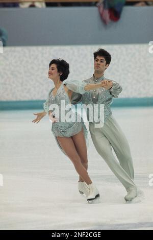 American figure skaters Elizabeth Punsalan and Jerod Swallow practice ...