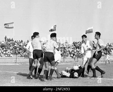 FOOTBALL YUGOSLAVIAN TEAM FOR WORLD CUP IN CHILE - ; 16 MAY 1962 Top ...