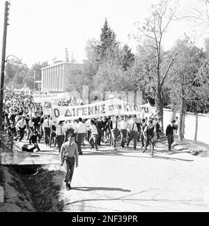 Several hundred Greek Cypriot secondary school students demonstrate in ...