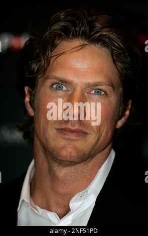 JASON LEWIS US actor in 2004 Stock Photo - Alamy