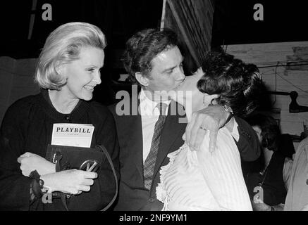 CLIFF ROBERTSON with wife Dina Merrill and daughter Stephanie Robertson ...