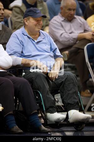 Utah Jazz owner Larry Miller, confined to a wheelchair from diabetes ...