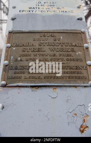 Colorado River bridge at Yuma Az in fog Stock Photo - Alamy