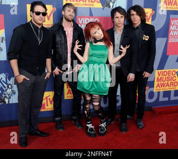 Musical group Paramore arrives at the 2008 MTV Video Music Awards held ...