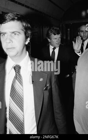 Sen. Edward Kennedy leaves the New York home of democratic fun raiser ...