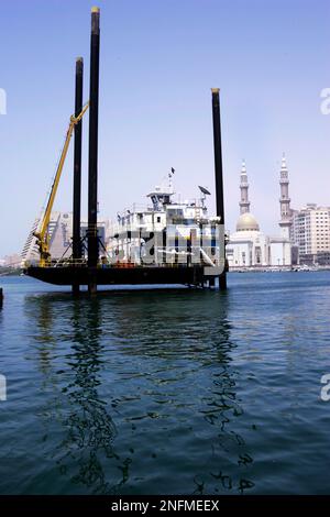 Port Khalid Sharjah United Arab Emirates UAE shipping and container ...