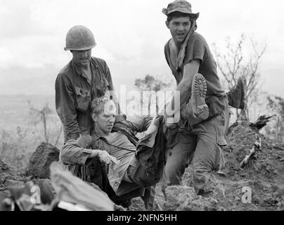 Vietnam War Central Highlands Siege of Kontum Montagnard soldiers ...