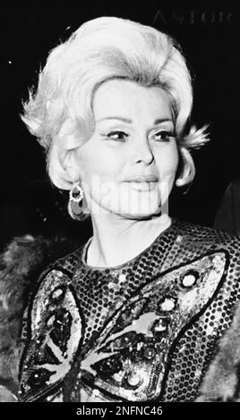 Portrait of actress Zsa Zsa Gabor in lingerie Stock Photo - Alamy