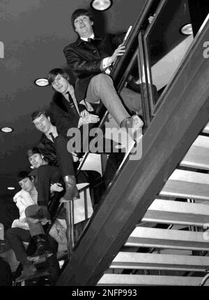 ALAN PRICE ERIC BURDON JOHN STEEL HILTON VALENTINE & BRYAN CHANDLER THE ...