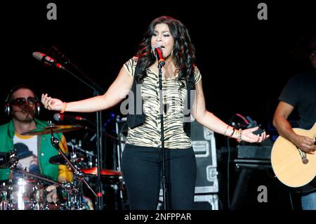 Singer Jordin Sparks opens for Alicia Keys' "As I Am Tour" concert stop ...