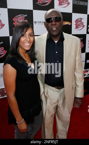 Richard Roundtree and daughter - Speed Racer Premiere at the Nokia ...