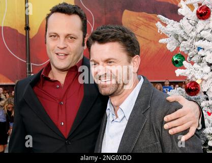 VAUGHN,HIGGINS, FRED CLAUS, 2007 Stock Photo - Alamy
