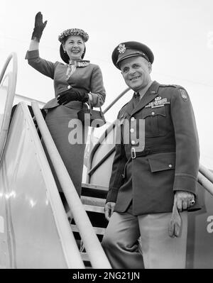 General Matthew B. Ridgway, Mrs. Ridgway, and Matthew Jr, at Orly Field ...