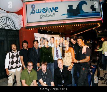THE PASKOWITZ FAMILY, SURFWISE, 2007 Stock Photo - Alamy
