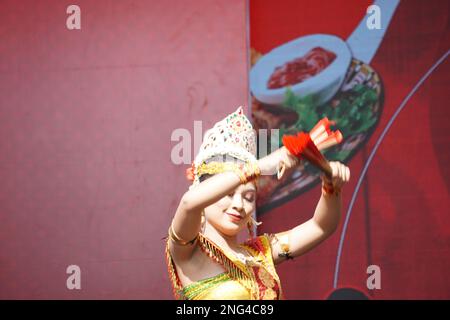 Indonesian mari kangen dance. This dance depicts the joy of teenagers ...