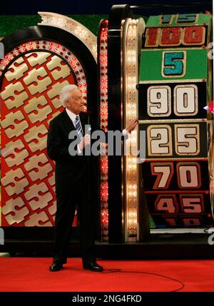 Legendary game show host Bob Barker, 83, enters the stage for the last ...