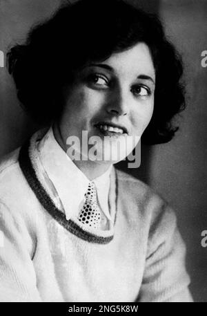 American actress and aviator Ruth Elder in her plane 'American Girl ...