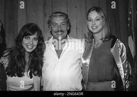 Lisa Sohm And Jerry Buss 1980 Credit: Ralph Dominguez/MediaPunch Stock ...