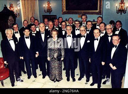 Margaret Thatcher and Cabinet on Front Bench Stock Photo - Alamy