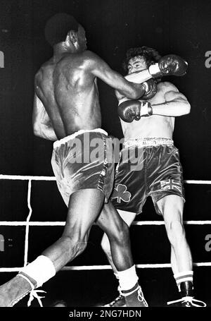 Boxing - Chris Finnegan - London - 1972 Stock Photo - Alamy
