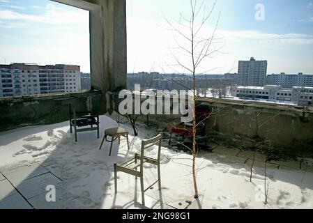 Balcony power plant on a house in Duesseldorf, Germany Stock Photo - Alamy