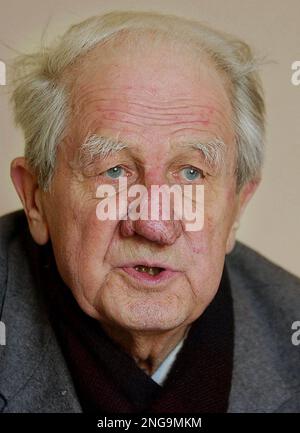Wilhelm Brasse, a photographer that worked as a prisoner and a ...