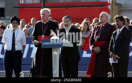 The Chief Rabbi Sir Jonathan Sacks (centre) after receiving his ...