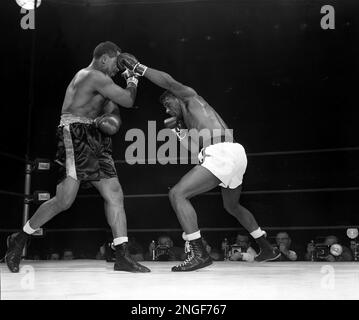 Archie Moore knocked out by Heavyweight Champion Rocky Marciano, Sept ...