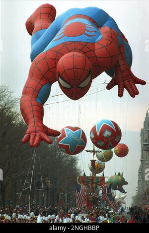 Spider Man balloon float, at Macy's 85th Annual Thanksgiving Day Parade ...