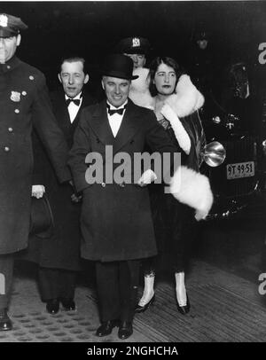 Millicent Hearst, Wife of William Randolph Hearst, Portrait, circa 1905 ...