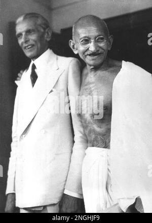 Jinnah and Gandhi Stock Photo - Alamy