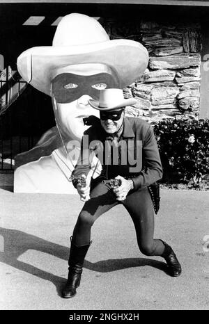 CLAYTON MOORE, THE LONE RANGER, 1949 Stock Photo - Alamy