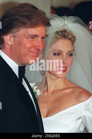 Donald Trump and Marla Maples wedding 1993-Matt Calamari in background ...