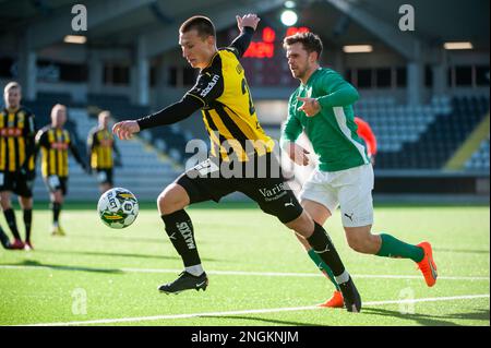 Kristoffer Hansen Lund in the match against Bari.during football match ...