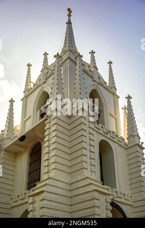06 10 2009 Neo-Gothic architecture Stucco work balustrade on Compound ...