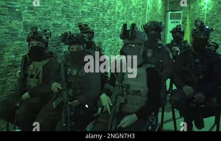 U.S.-backed Syrian Democratic Forces take part of the attack on the ...