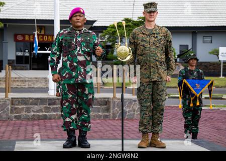 Indonesian marine Col. Bob O. Siregar, left, commanding officer of 4th ...