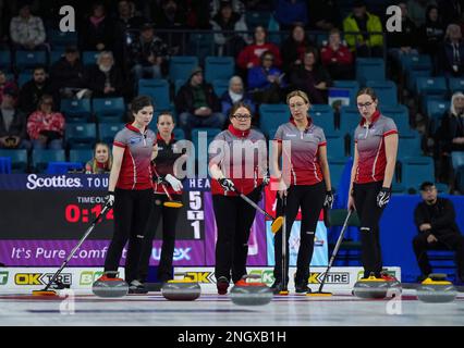 Northwest Territories second Sarah Koltun, right, and fourth Jo-Ann ...