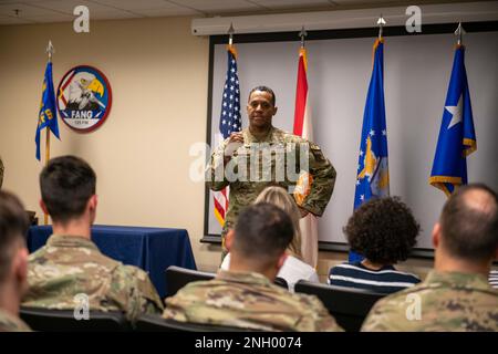 U.S. Airmen assigned to the 125th Security Forces, Florida Air National ...