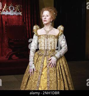 HELEN MIRREN in ELIZABETH I (2005), directed by TOM HOOPER. Credit: HBO ...
