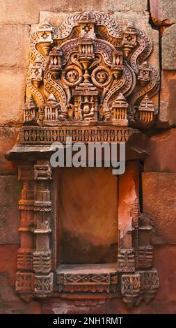 Stone carvings on wall of Ajaygarh Fort, Panna, Madhya Pradesh, India ...